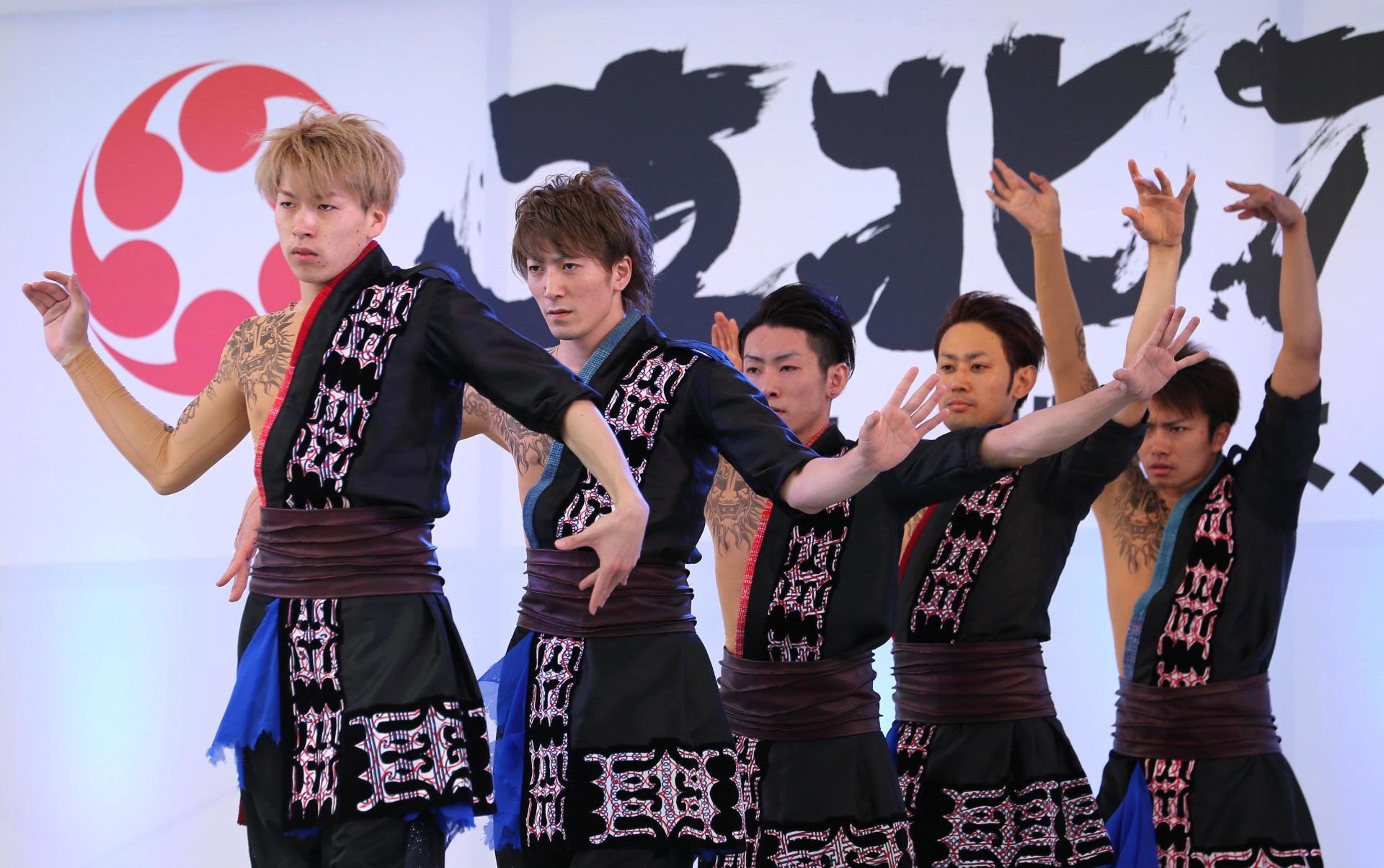「BLUE TOKYO」が復興願いダンス | metropolitana.tokyo [メトロポリターナトーキョー]